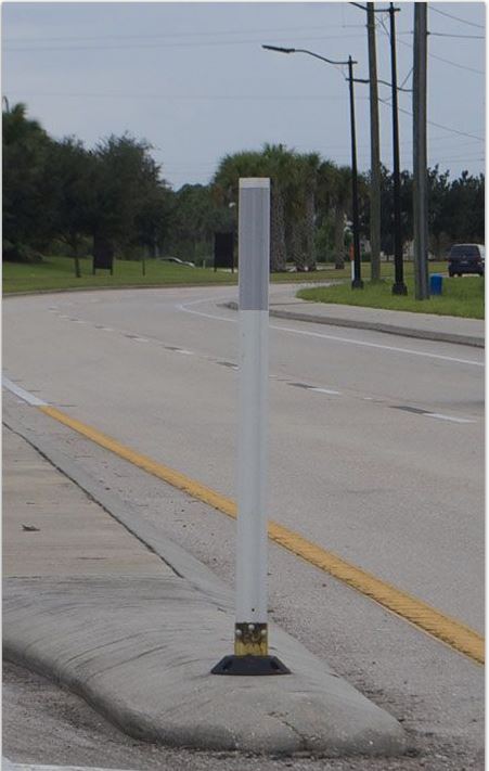 Highway Delineators - Highway Surface Mount Delineator - 30 ...