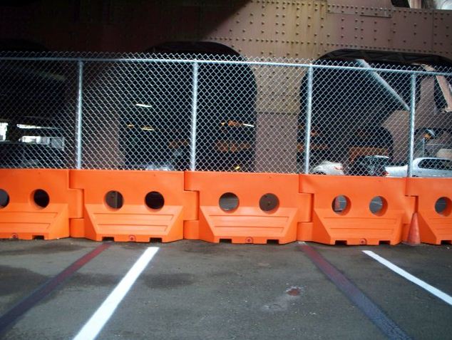 Water Filled Barricade Orange - Water Jersey Barrier ...
