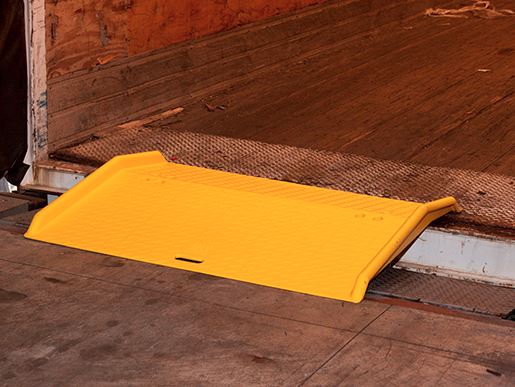 Portable Dock Plate - Plastic Dock Plate & Leveler ...